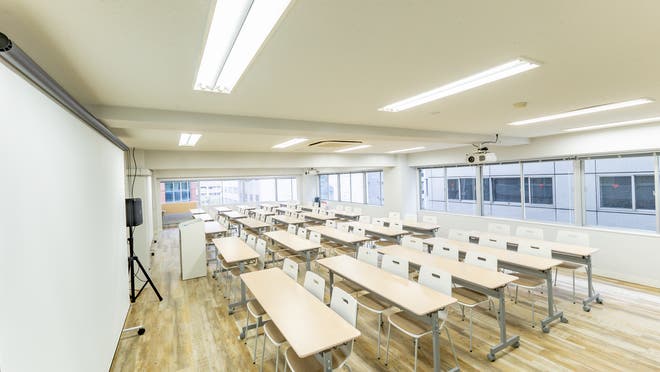 【新宿御苑前1分】100人着席可能な会議室|Wi-Fi、プロジェクター、スクリーン完備|セミナーやイベントに最適の写真26
