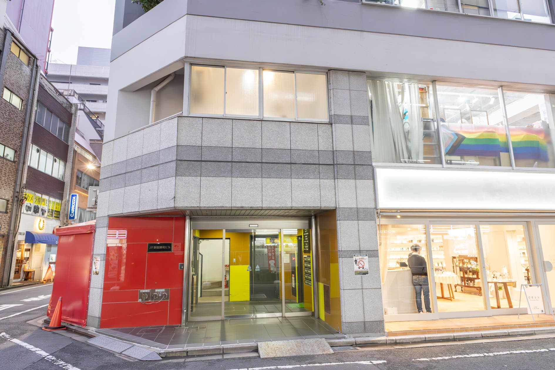 【新宿御苑前1分】100人着席可能な会議室｜Wi-Fi、プロジェクター、スクリーン完備｜セミナーやイベントに最適の写真22