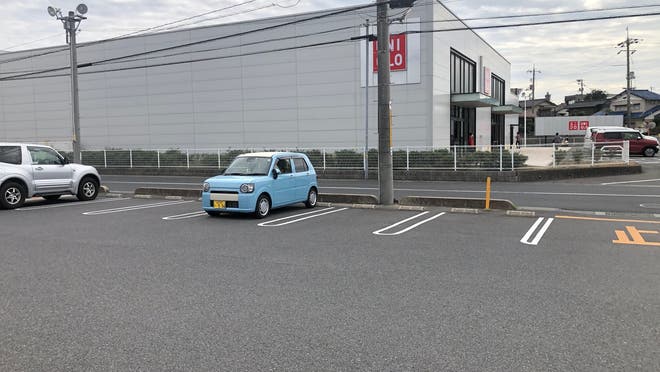 【フレスポ宇部東】駐車場の写真1