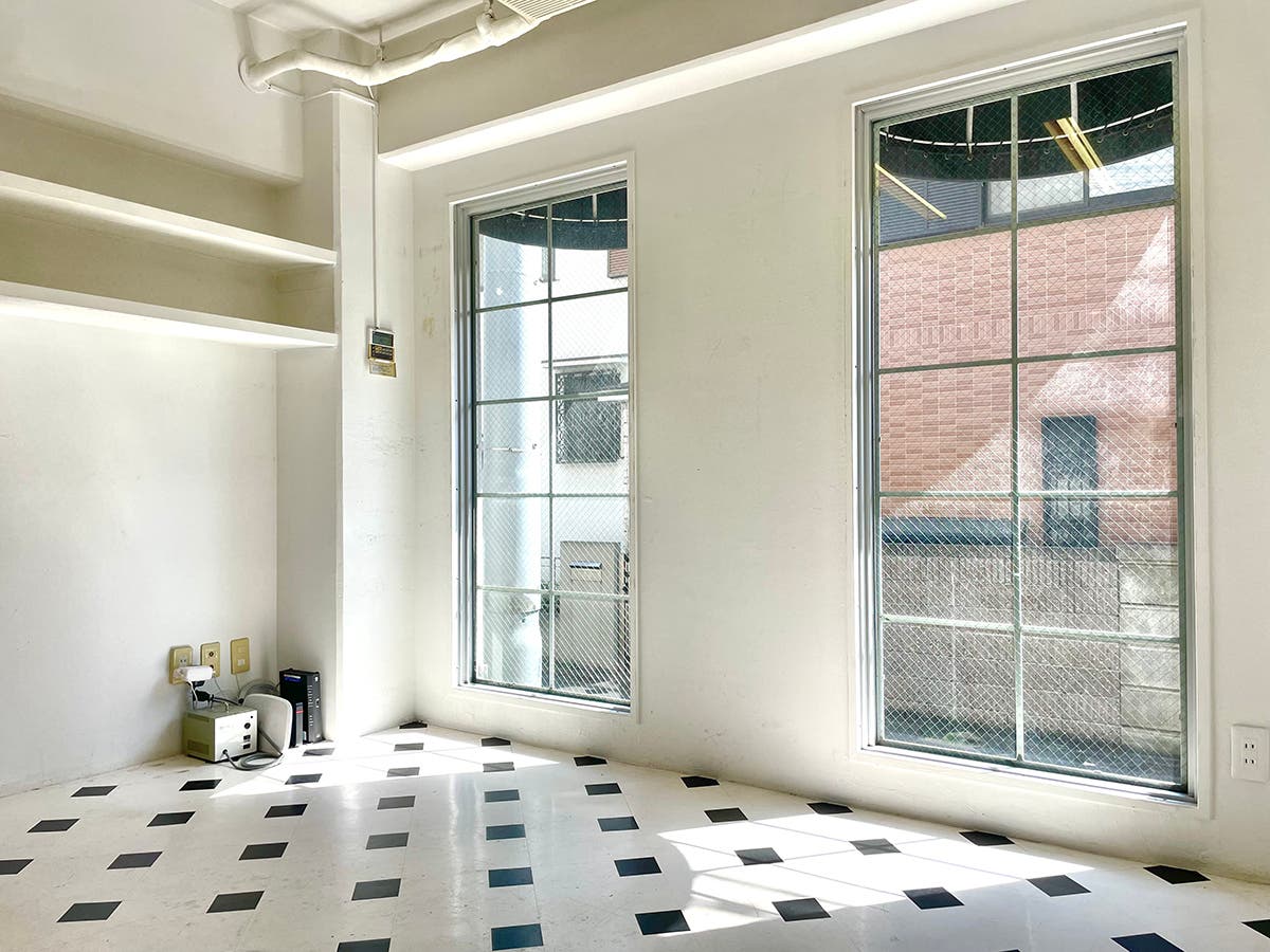 1dayプラン大幅値下げ！ ¥45,000→¥30,000。渋谷徒歩圏・駒場東大前商店街1Fでポップアップ・スタジオ撮影に最適。の写真7