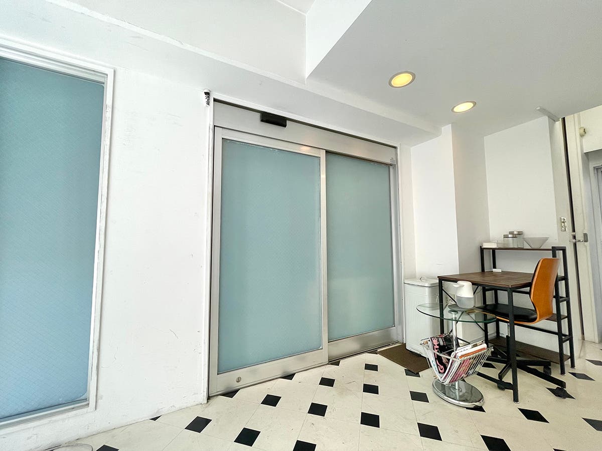 1dayプラン大幅値下げ！ ¥45,000→¥30,000。渋谷徒歩圏・駒場東大前商店街1Fでポップアップ・スタジオ撮影に最適。の写真14