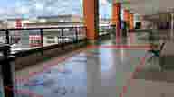 【フレスポジャングルパーク】2F 外部共用通路(西松屋前)の写真2