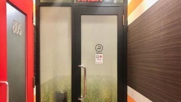 《2~4名用》会議・打ち合わせ用ルーム【サイズS】(加熱式たばこのみ可)の写真7