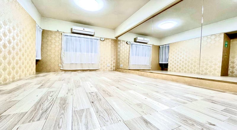 【栄駅から徒歩5分✨】少人数での利用に最適！ダンス・ヨガなどのフィットネス向けレンタルスタジオ⭐️