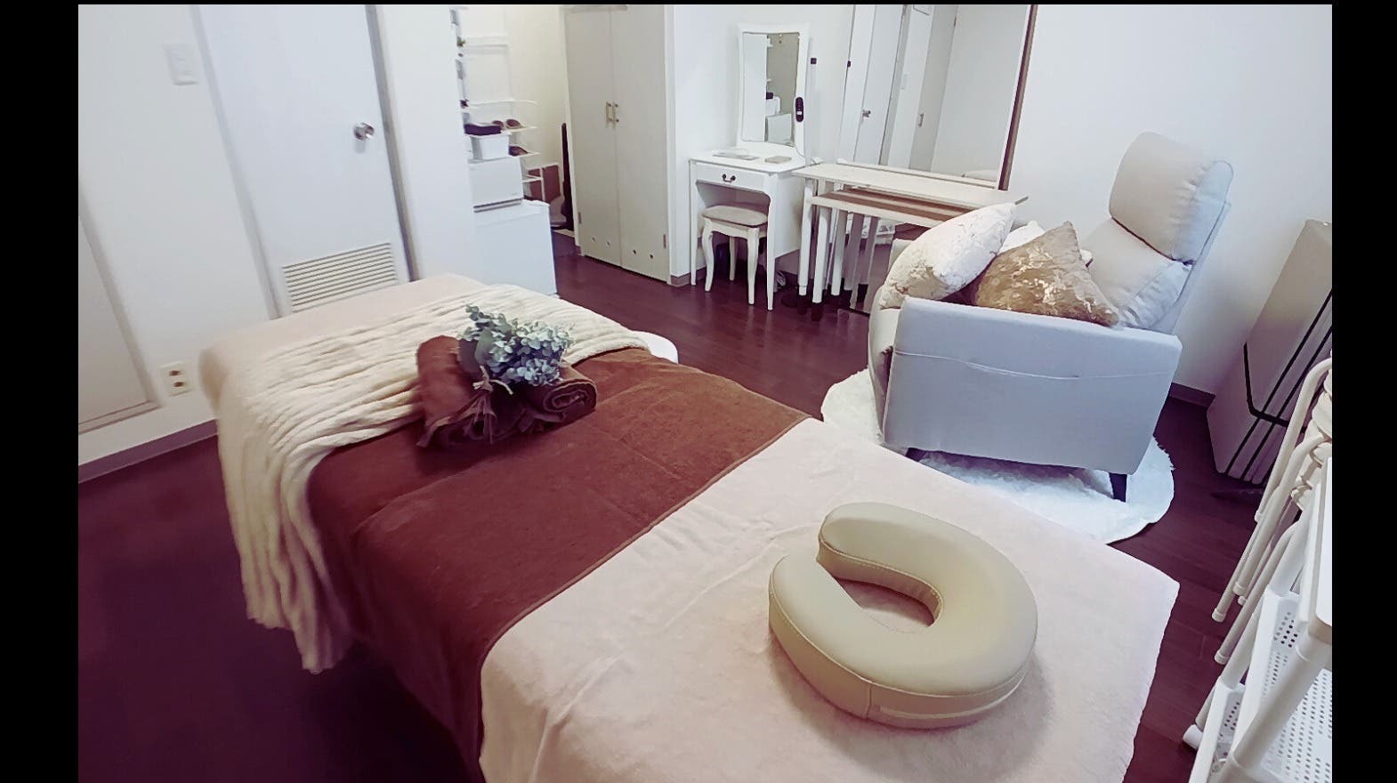 新宿御苑駅近✦スペースコフレ新宿御苑サロンティア✦大人の街で美容施術や整体に最適🌿多方面からアクセス便利な完全個室✨の写真4