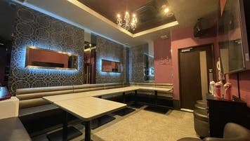 《5~6名用》会議・打ち合わせ用ルーム【サイズM】の写真1