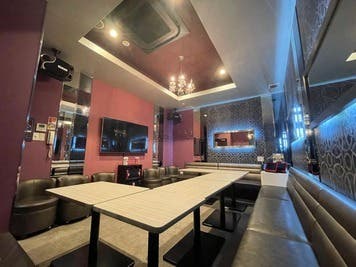 《5~6名用》会議・打ち合わせ用ルーム【サイズM】の写真2