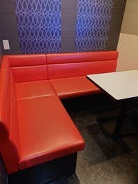 《2~4名用》会議・打ち合わせ用ルーム【サイズS】の写真1