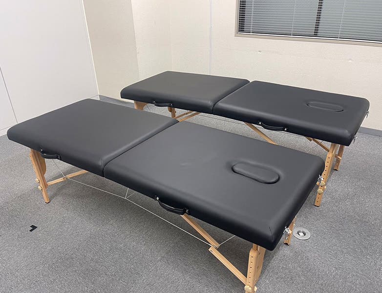 施術ベットの画像1
