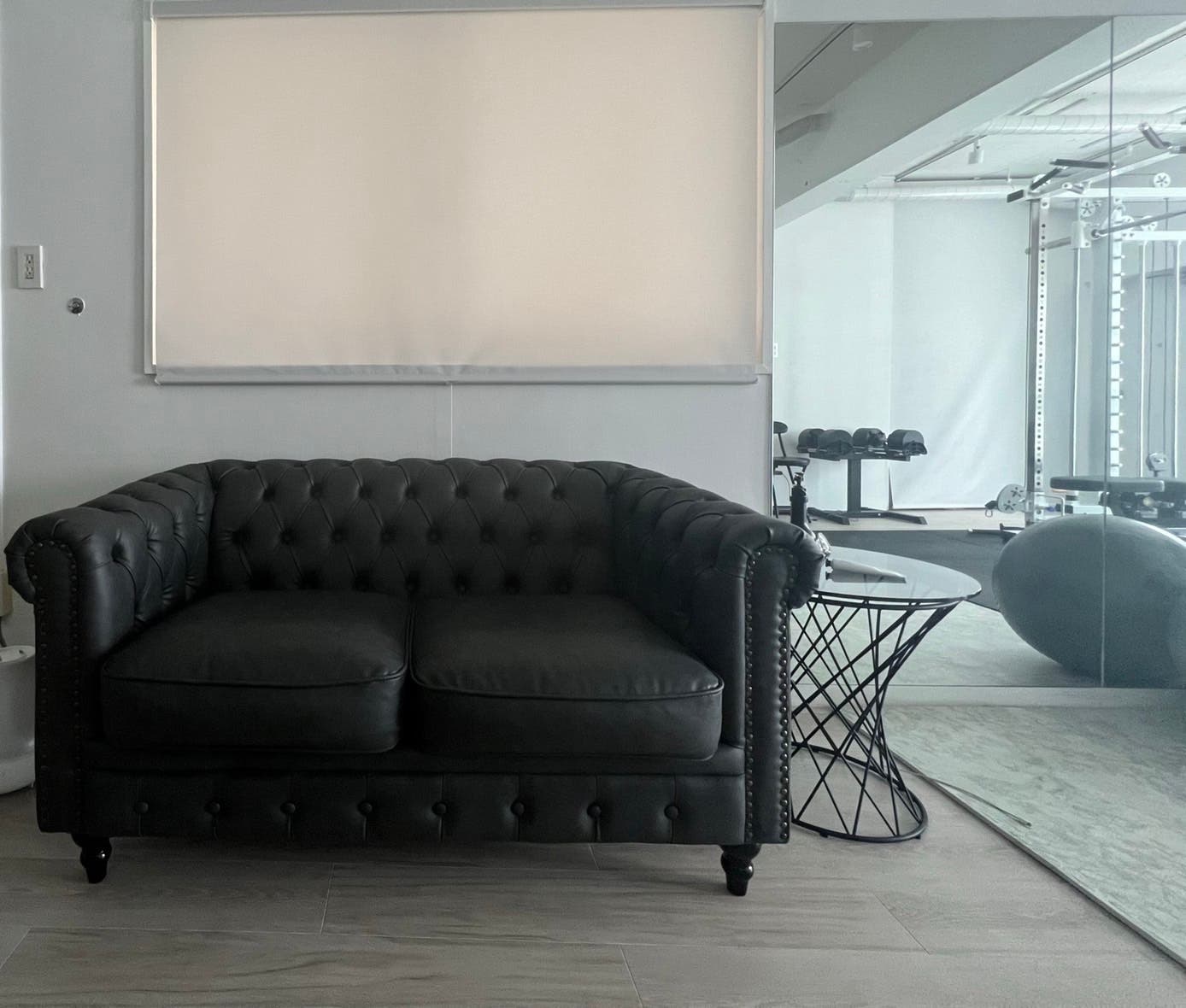 【五反田駅徒歩6分】清潔感のある完全個室/パーソナルトレーニング、ポージング、撮影に！USGMの写真2