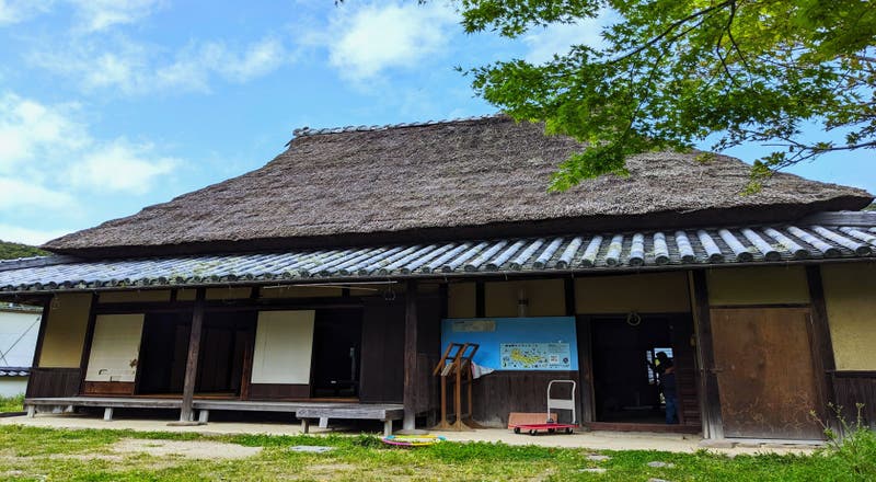 【旧向井家住宅】かやぶき屋根の古民家/囲炉裏/庭/川撮影OK！コスプレ・撮影・イベントなど
