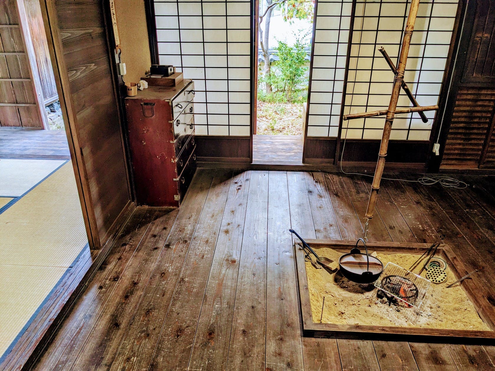 【旧向井家住宅】かやぶき屋根の古民家/囲炉裏/庭/川撮影OK！コスプレ・撮影・イベントなどの写真4