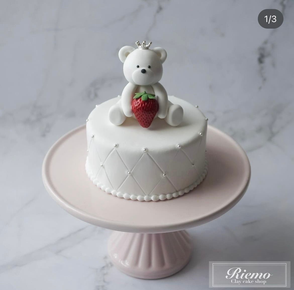 ホワイトくま🧸クレイケーキ🎂の画像1