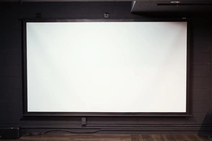 120インチスクリーンの画像1