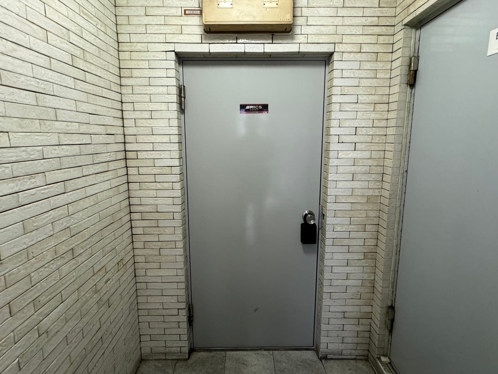 🎄森のクリスマス開催中!!🎄神田駅徒歩5分🚃本格電気式ピザ窯🍕75インチ大画面テレビ📺 14名ソファー席🛋️の写真30