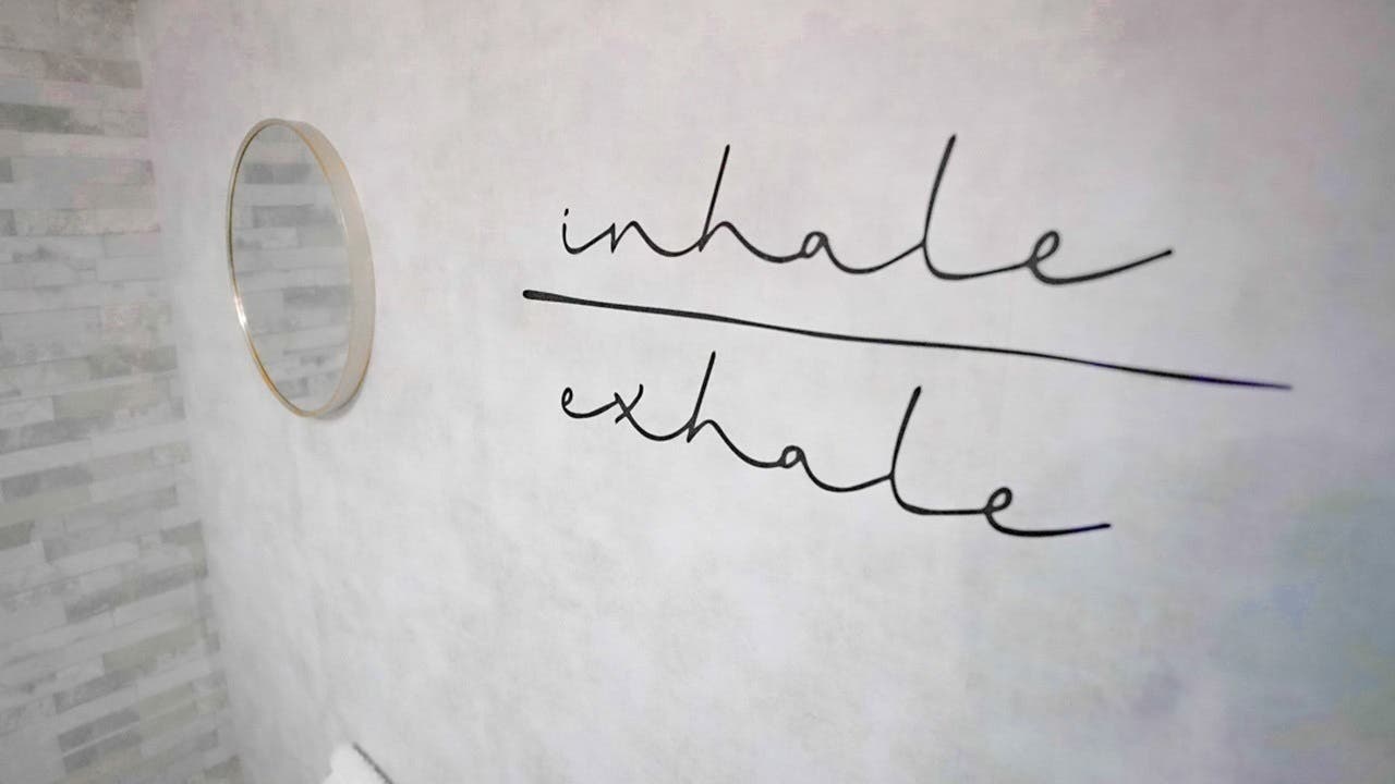 NEW🉐心斎橋駅徒歩3分🌟デート❤️撮影📷推し活🌟タコパ🐙会議・デスクワーク・テレワーク・24H🏪Blanc心斎橋の写真22