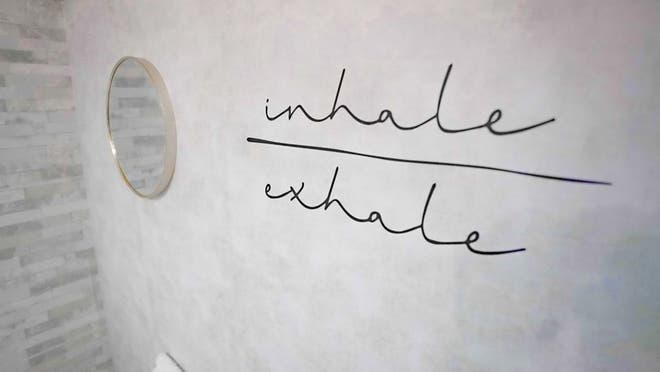 NEW🉐心斎橋駅徒歩3分🌟デート❤️撮影📷推し活🌟タコパ🐙会議・デスクワーク・テレワーク・24H🏪Blanc心斎橋の写真21