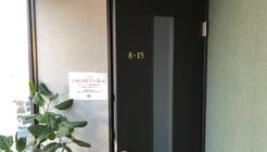 徒歩2分【お得な2名利用:神戸駅前スキマ/ 5.8㎡広々完全個室ブース】8階 R-15の写真2