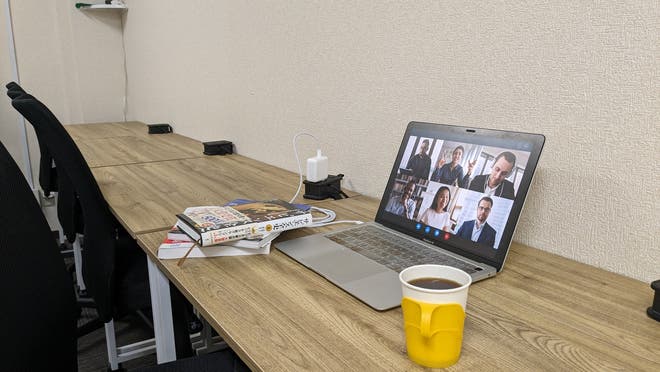 【当日予約は10%OFF】テレワーク利用増加中!電源・WiFi・フリードリンクあり◎広めの完全個室を独り占めできます♪の写真2