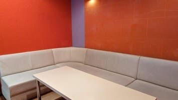 《5~8名用》会議・打ち合わせ用ルーム【サイズM】の写真3