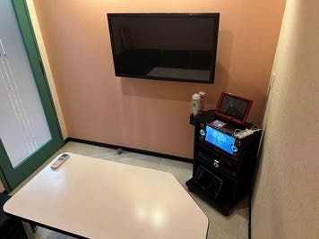 《2~4名用》会議・打ち合わせ用ルーム【サイズS】の写真6