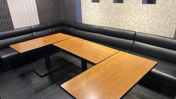 《5~8名用》会議・打ち合わせ用ルーム【サイズM】(禁煙)の写真1