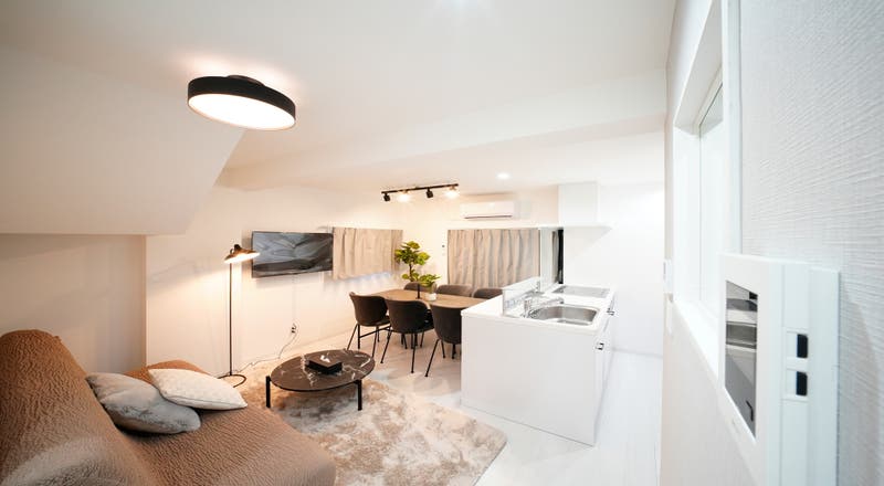 【フルリフォーム済の綺麗なお部屋】駅近便利なパーティースペース