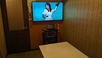 《2~4名用》会議・打ち合わせ用ルーム【サイズS】の写真2