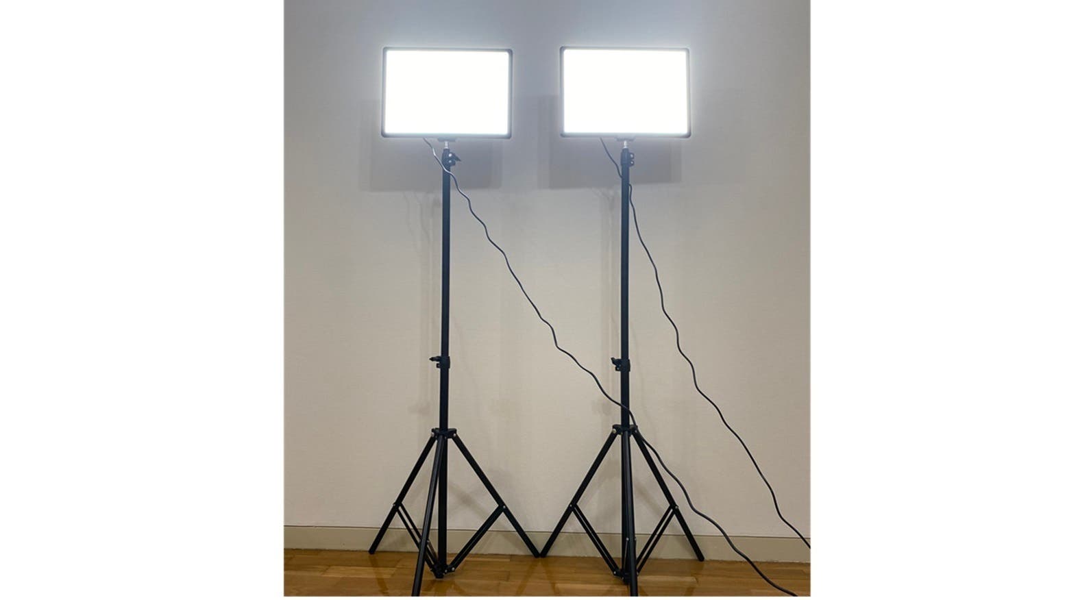 駅近3分１階/照明三脚無料（一部）/160×80㎝鏡/コンビニ2分100均４分/NURO光/物撮・講座・ロケ準備室/朝6時～ＯＫの写真7