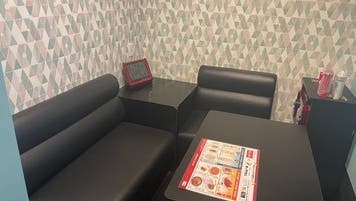 《5~8名用》会議・打ち合わせ用ルーム【サイズM】(加熱式たばこのみ可)の写真6