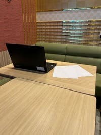 《2~4名用》会議・打ち合わせ用ルーム【サイズS】の写真1