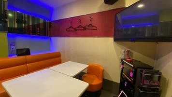 《2~4名用》会議・打ち合わせ用ルーム【サイズS】の写真1