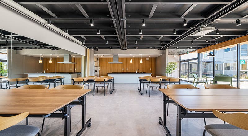 【Community】✨U-SPACE横浜南店✨プロジェクター・大鏡・キッチンなどが充実しています♪Wi-Fi/横浜市
