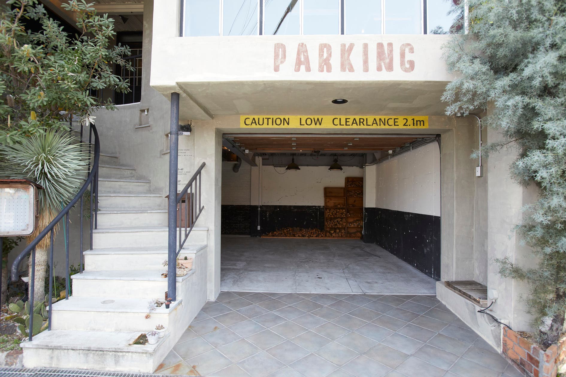 階段スペースやガレージをご利用の画像3