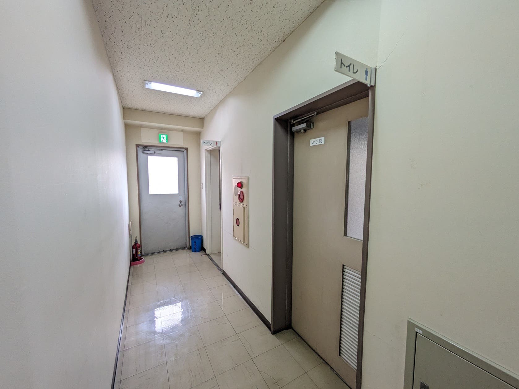 勾当台公園駅徒歩4分 リスズビル【9階9-3会議室】定禅寺通り沿いにある落ち着いた貸し会議室です。の写真9