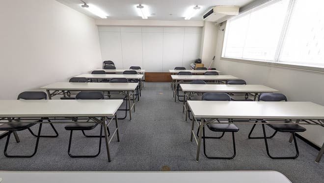 勾当台公園駅徒歩4分 リスズビル【9階9-3会議室】定禅寺通り沿いにある落ち着いた貸し会議室です。の写真3