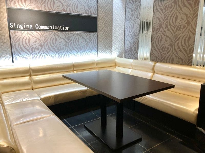 《2~4名用》会議・打ち合わせ用ルーム【サイズS】（加熱式たばこのみ可）の写真2