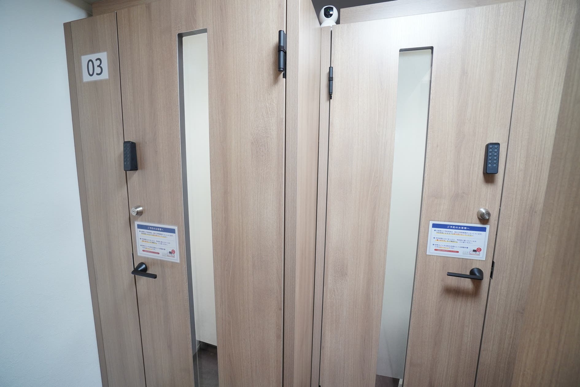 ＜ビズボ横浜東口No.2＞【換気ファン付完全個室】横浜駅東口徒歩4分🚃24H⏰光回線Wi-Fi📶電源🔌テレワーク/ZOOMの写真8