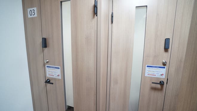 <ビズボ横浜東口No.3>【換気ファン付完全個室】横浜駅東口徒歩4分🚃24H⏰光回線Wi-Fi📶電源🔌テレワーク/ZOOMの写真8