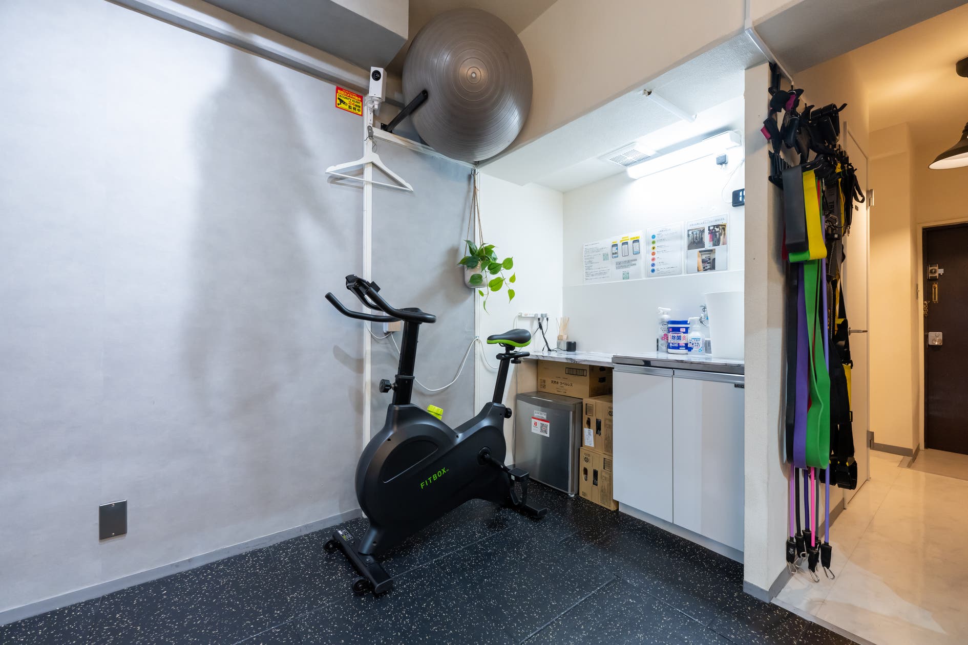 【渋谷駅3分】超駅近🚶｜地域最安🉐｜広々25平米｜高性能設備｜備品数No1👆｜清潔感有✨｜毎日清掃🧹｜大人数可｜レンタルジムの写真10