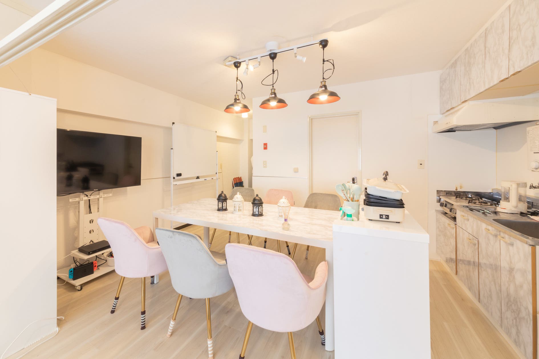 スペモ🏠クリスマス🎄東新宿4分/新大久保5分🚊撮影📷️広々キッチン🍳配信💎プロジェクター🌟420_Casa新宿の写真5