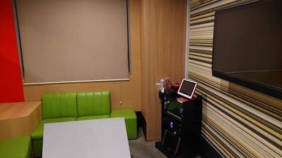 《5~8名用》会議・打ち合わせ用ルーム【サイズM】の写真6