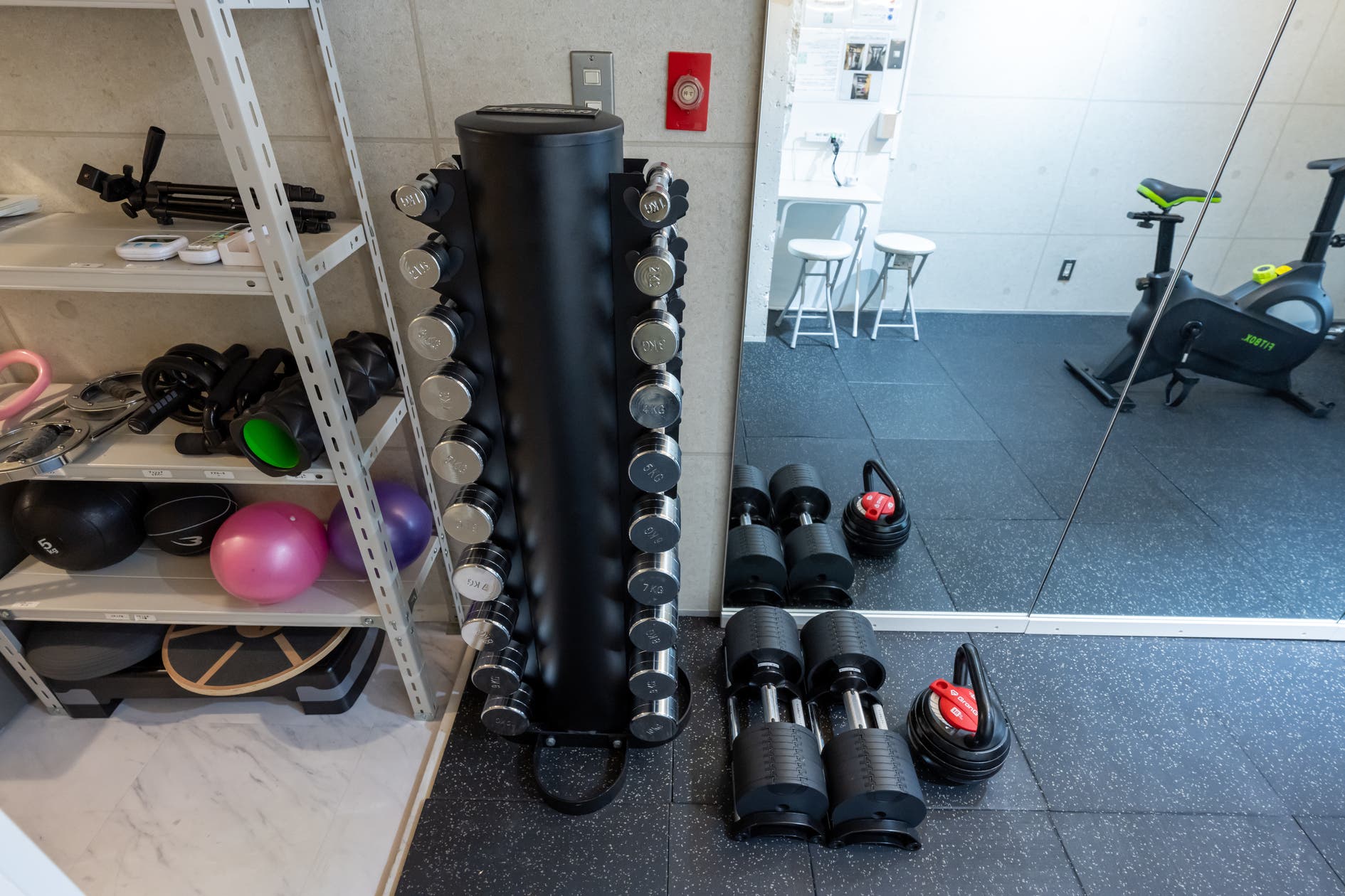 【渋谷駅3分】超駅近｜地域最安🉐｜広々25平米｜高性能設備｜備品数No,1👆｜清潔感有✨｜毎日清掃🧹｜大人数可｜レンタルジムの写真8