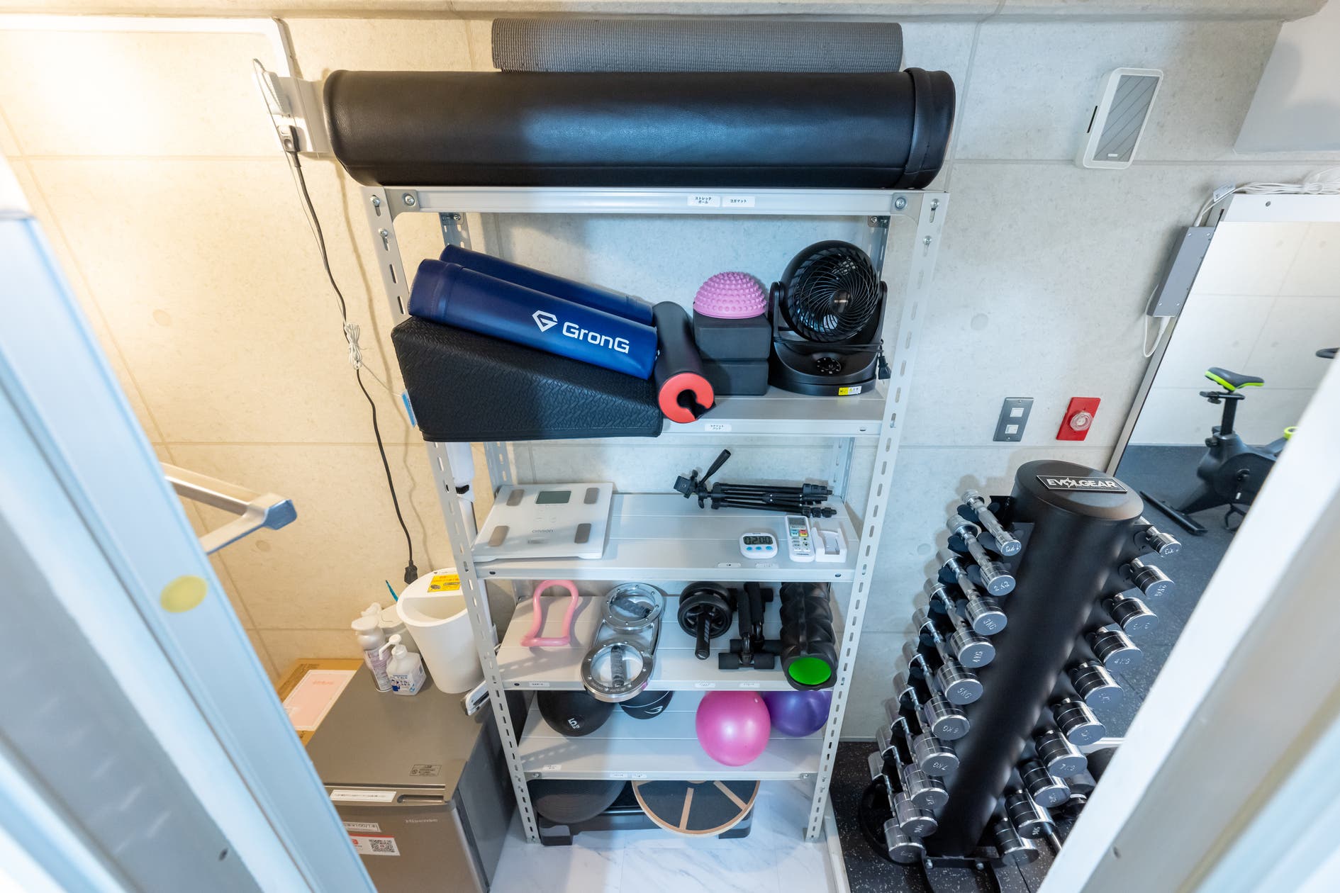 【渋谷駅3分】超駅近｜地域最安🉐｜広々25平米｜高性能設備｜備品数No,1👆｜清潔感有✨｜毎日清掃🧹｜大人数可｜レンタルジムの写真12