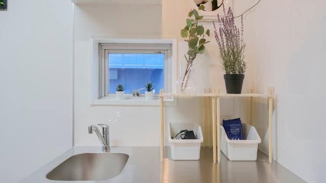 【高田馬場駅 徒歩1分】完全個室、60型モニター(TV機能付き)、WiFi無料、新規リフォーム、キレイ!の写真12