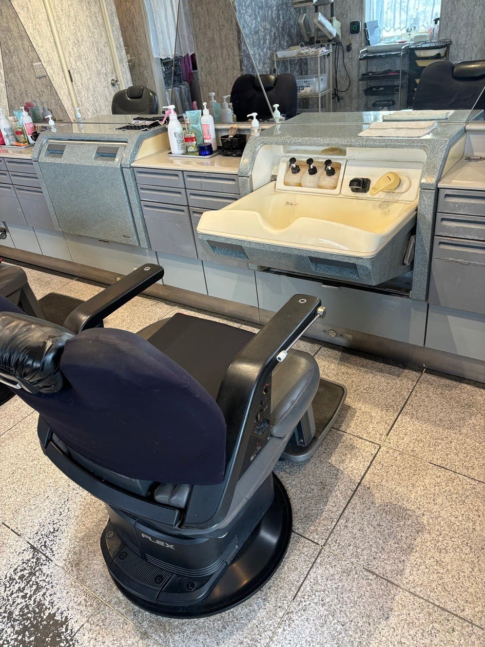 16時以降のサロンスペースの写真2