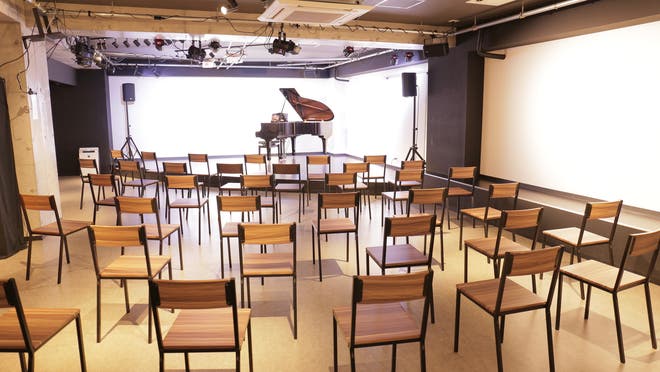 【ショーレストラン貸切】ステージ/グランドピアノ/音響照明/パーティー、イベント、ライブ可!【目白・椎名町】の写真7