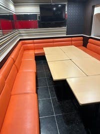 《5~8名用》会議・打ち合わせ用ルーム【サイズM】（禁煙）の写真1