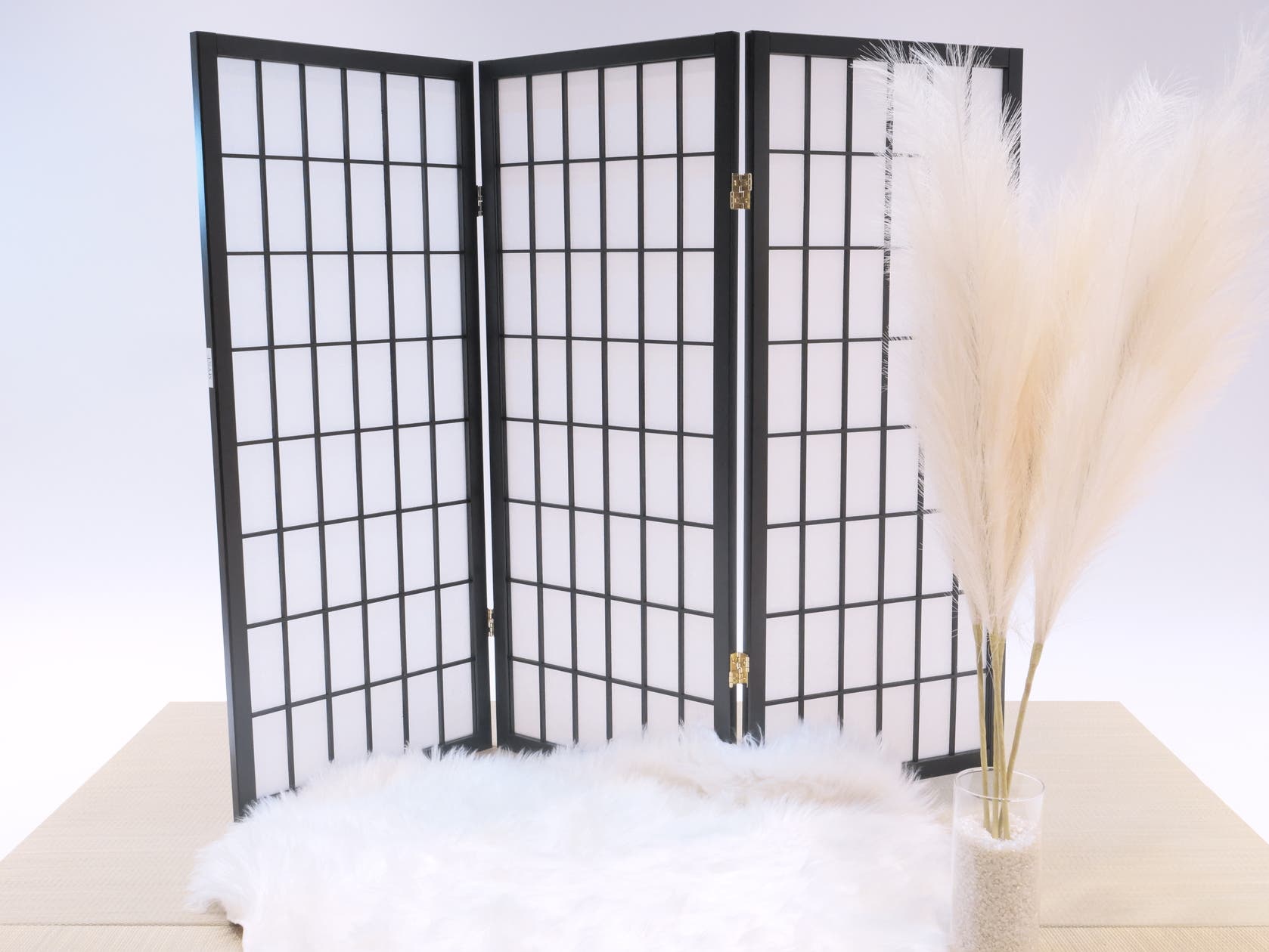 川口駅西口のセルフ写真スタジオ！カメラ等の撮影機材や小道具を各種取り揃えています！の写真18