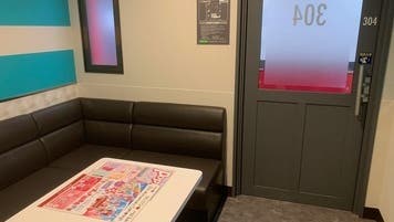 《2~4名用》会議・打ち合わせ用ルーム【サイズS】の写真4